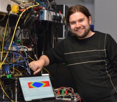 Dr Kari Clark presents top-scoring paper at OFC conference 2023 — NDFF